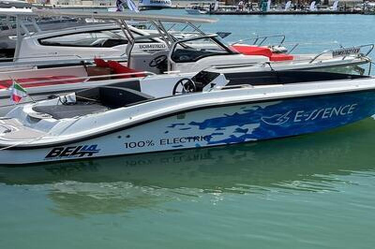 Electric boat sharing arrives on Lake Garda - Garda Green News - Garda ...